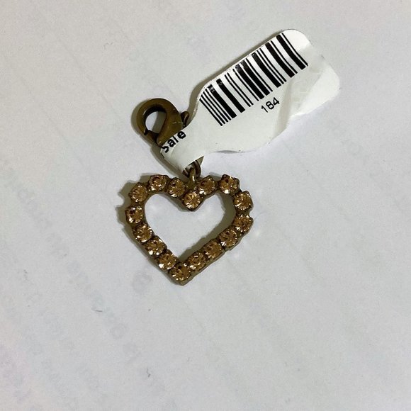 Sabika | Jewelry | Sabika Modern Diva Heart Pendant | Poshmark